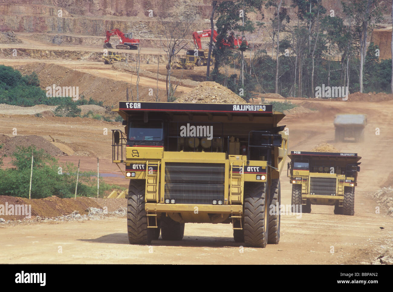 Gold mine ghana hi-res stock photography and images - Alamy