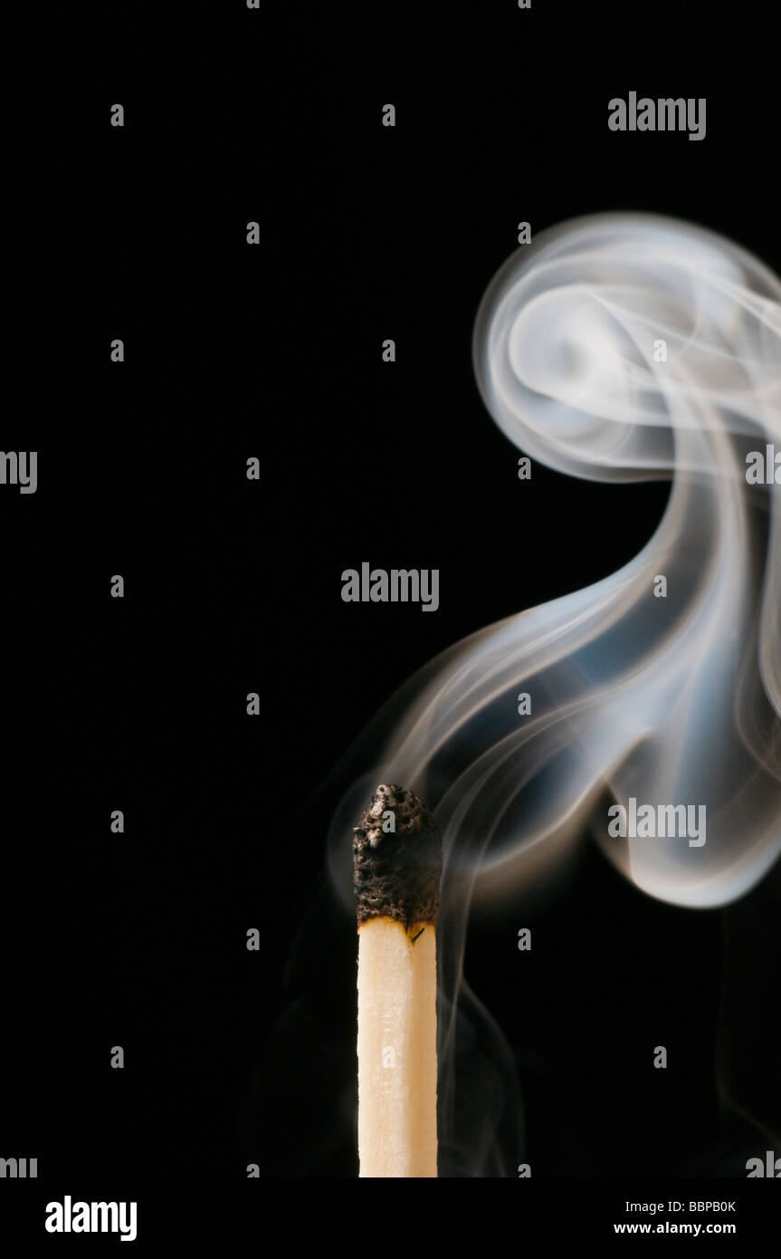 Struck wood stick match hi-res stock photography and images - Alamy