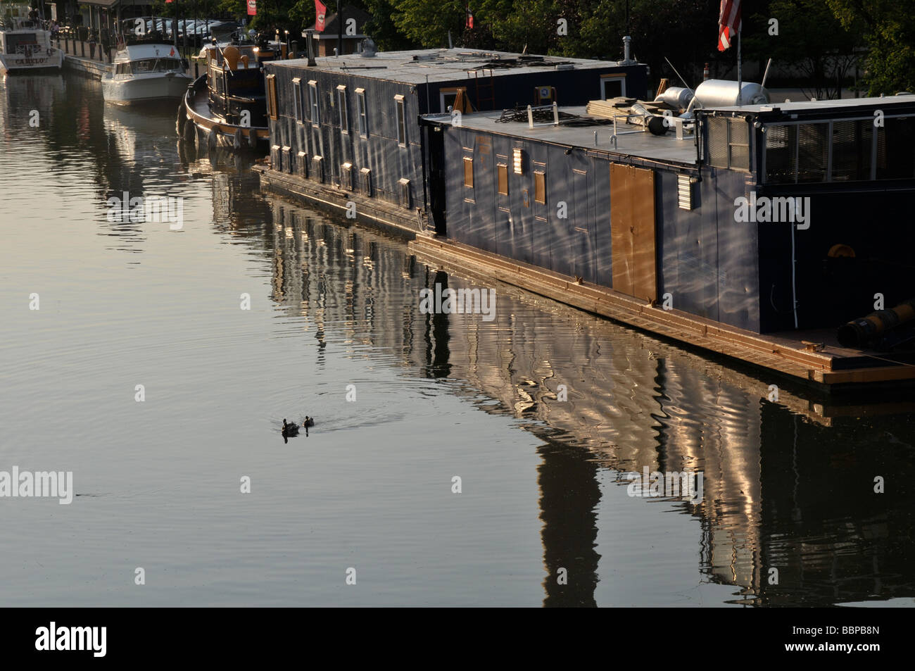 Canal maintenance hi-res stock photography and images - Alamy