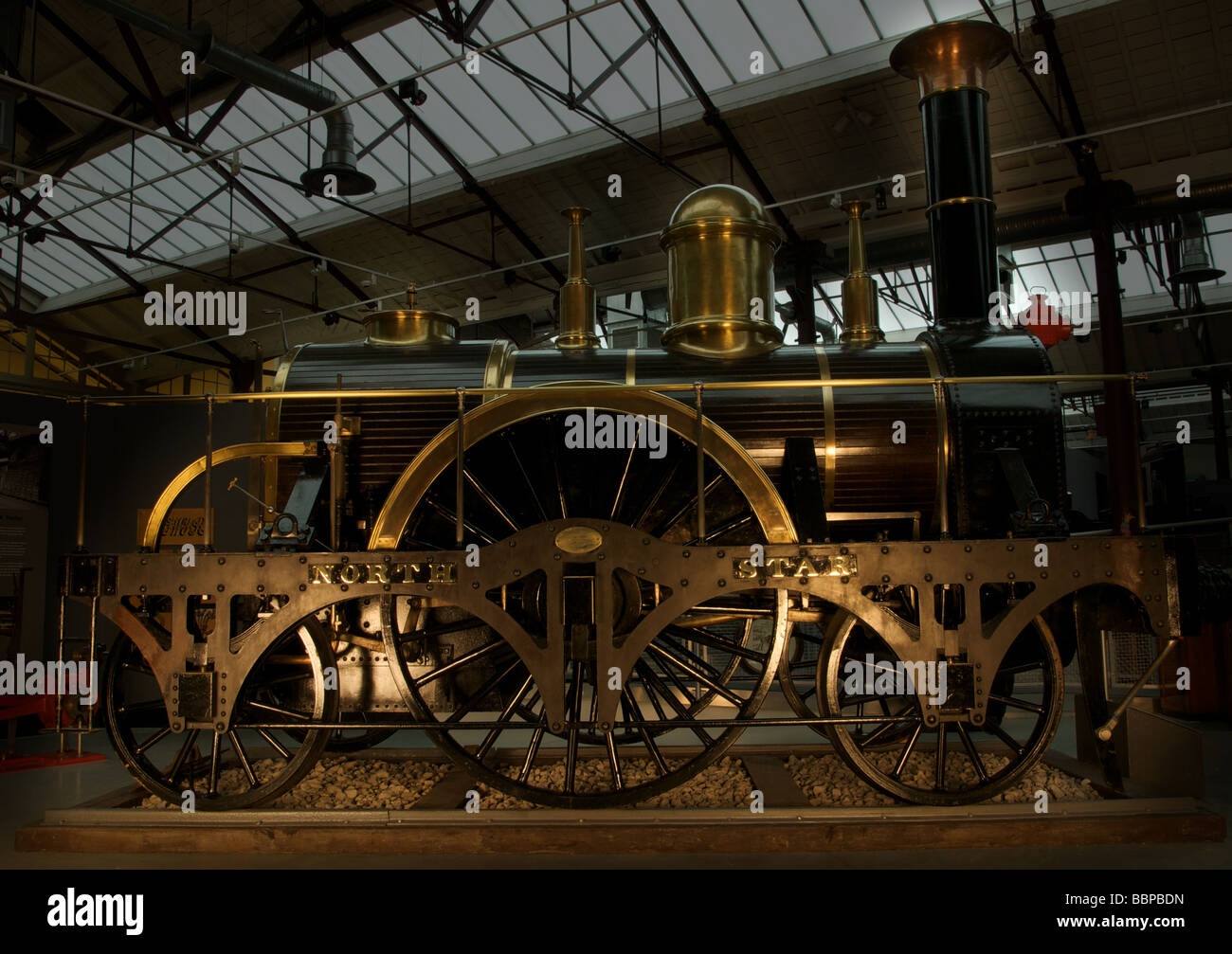 Brunel broad gauge hi-res stock photography and images - Alamy