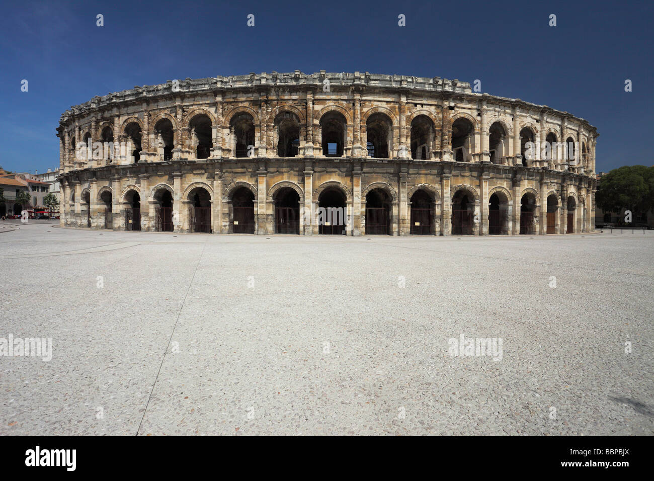 Ancient roman amphitheatre Nimes Languedoc-Rousillon France Stock Photo ...