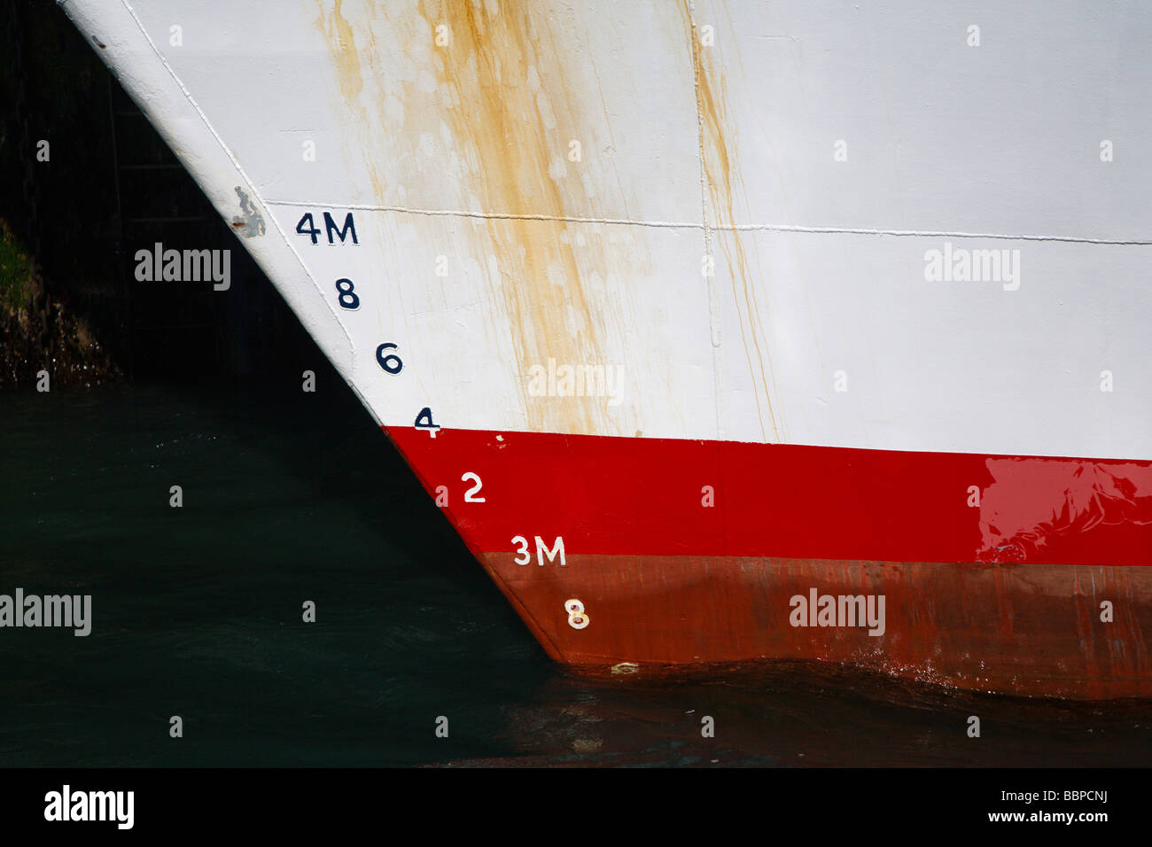 Level markers hi-res stock photography and images - Alamy