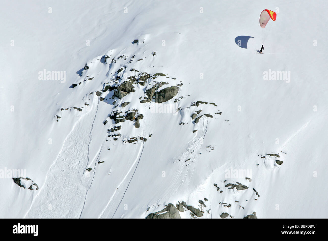 PARASKIING (SPEED RIDING) IN THE VALLEE BLANCHE, MASSIF OF THE MONT ...