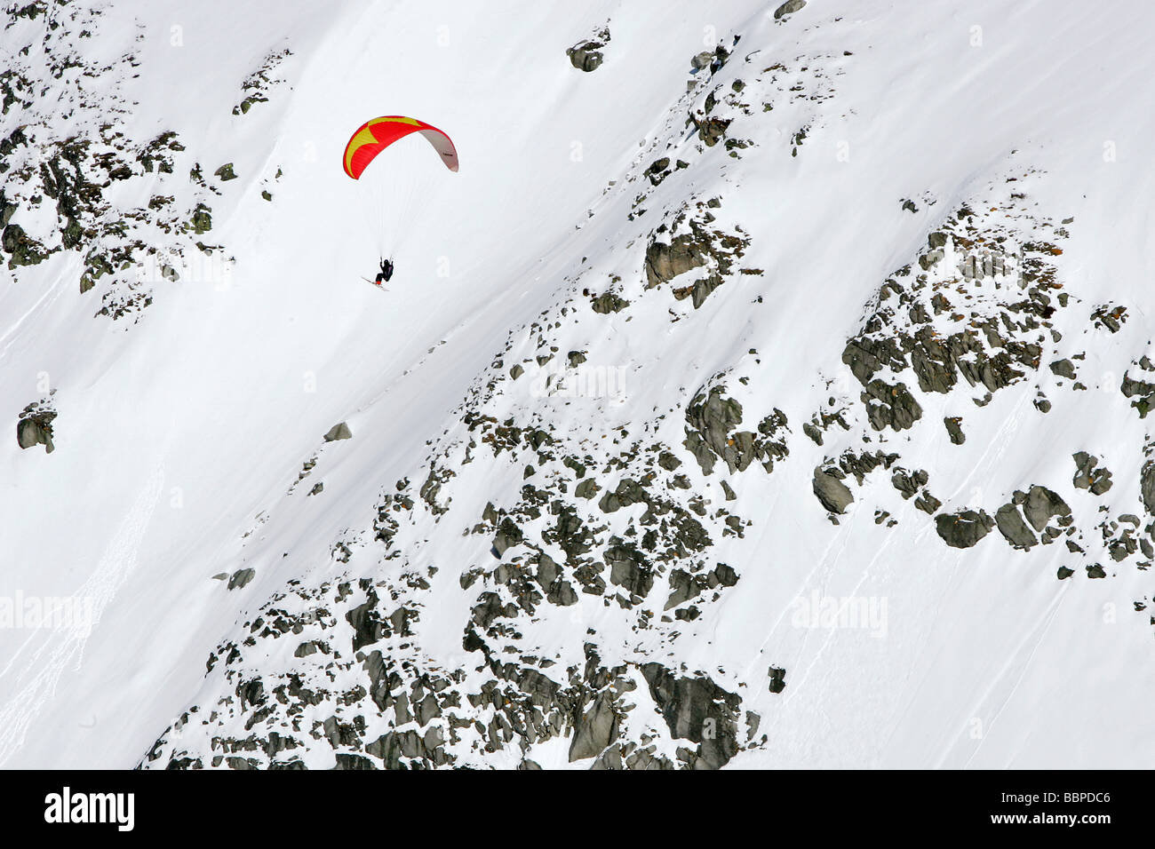 PARASKIING (SPEED RIDING) IN THE VALLEE BLANCHE, MASSIF OF THE MONT ...