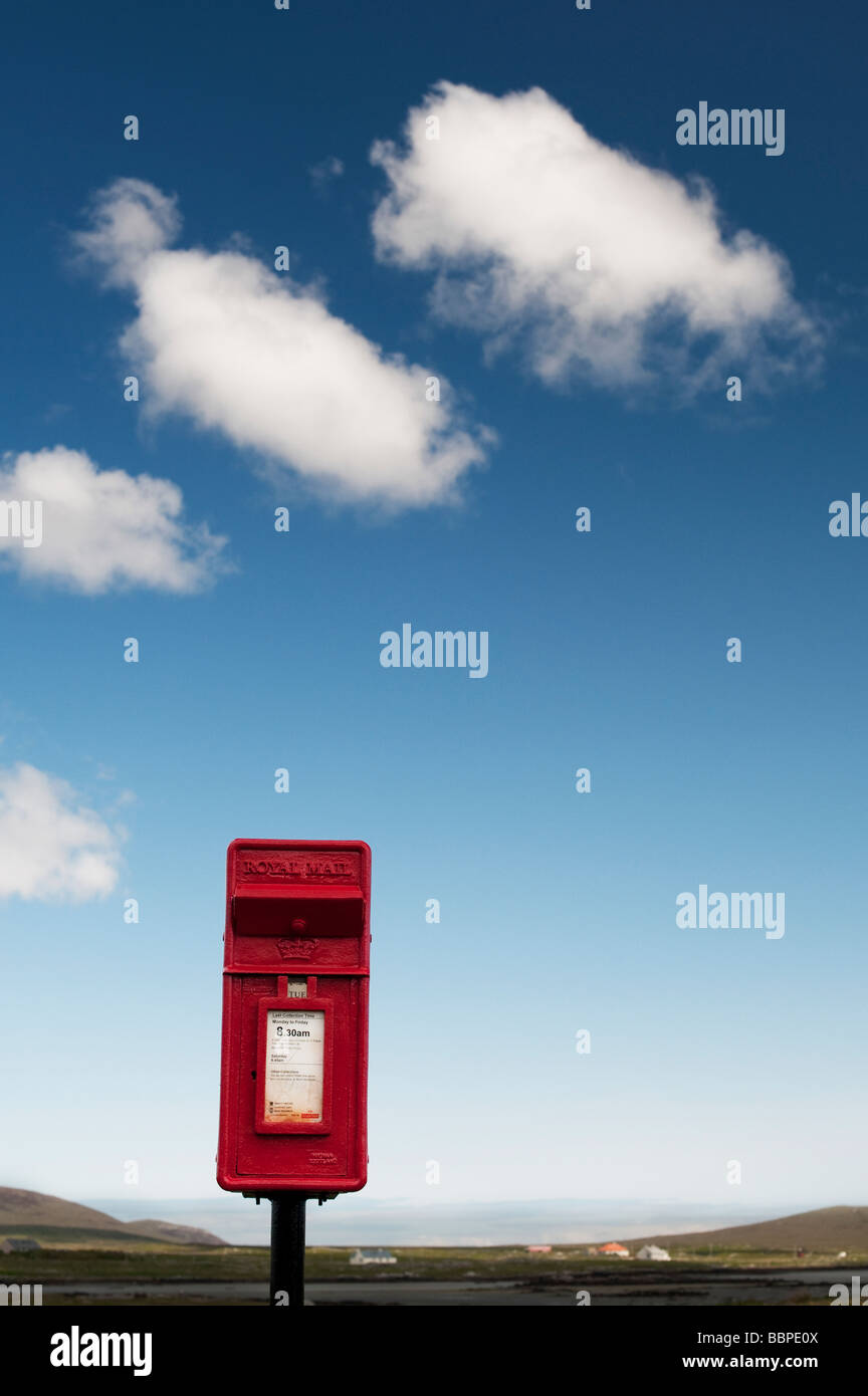 Postbox scotland hi-res stock photography and images - Alamy