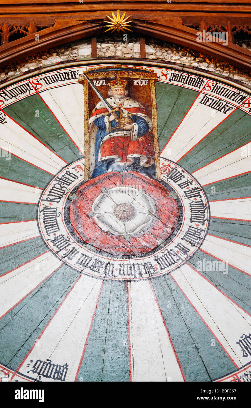 King arthur and the round table hi-res stock photography and images - Alamy