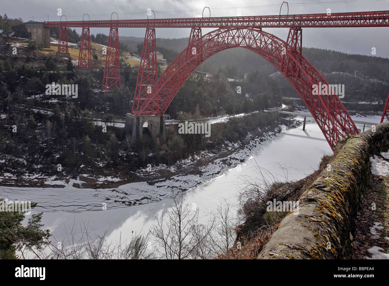 THE GARABIT VIADUCT BUILT BY EIFFEL, CANTAL (15), AUVERGNE, FRANCE ...