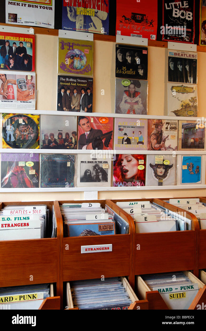 ATMOSPHERE MUSIC, SHOP SELLING RECORDS, CDS AND DVDS, LE HAVRE, SEINE ...