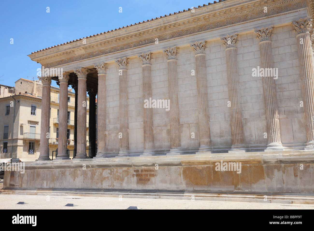 Maison Carree ancient roman temple Nimes Languedoc-Rousillon France ...
