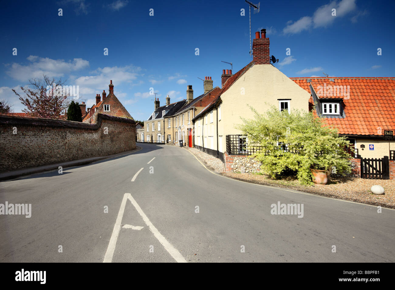 General images of Walsingham, the town with "The Shrine of our Lady of ...