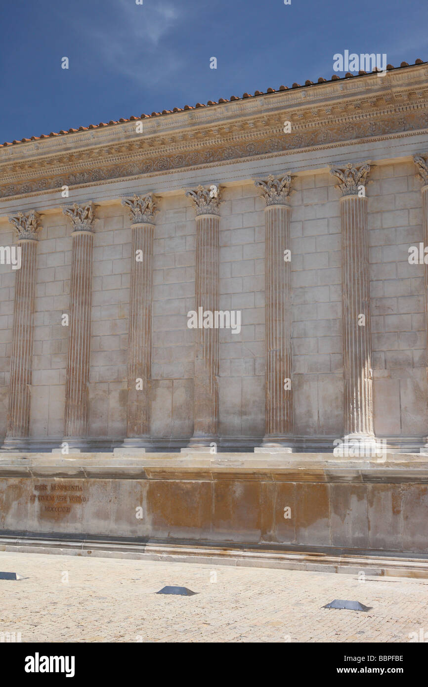 Maison Carree ancient roman temple Nimes Languedoc-Rousillon France ...