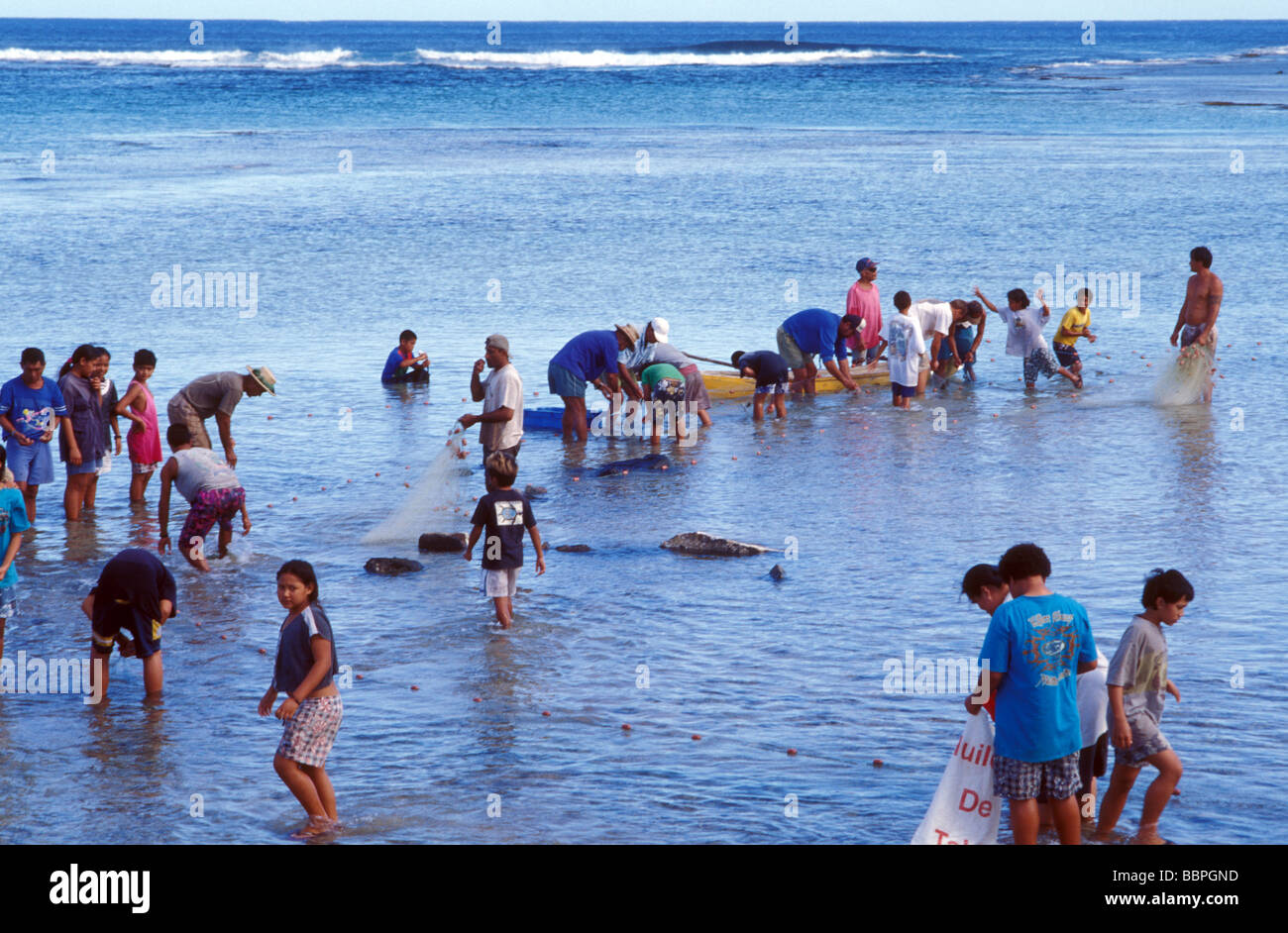 ature fishing at avera rurutu tahiti Stock Photo - Alamy