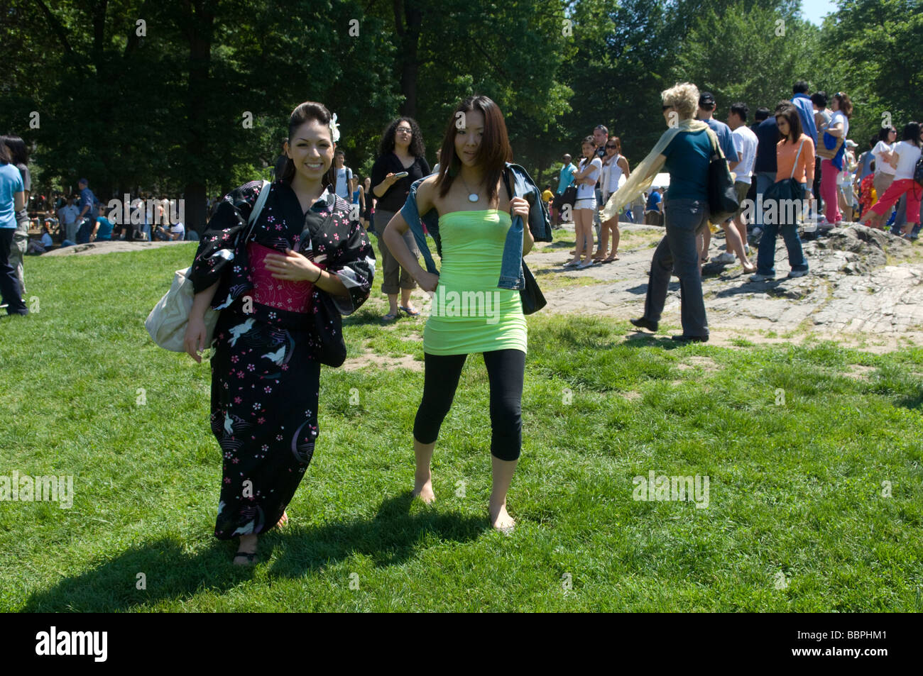Thousands turn out for the third annual Japan Day celebration in ...