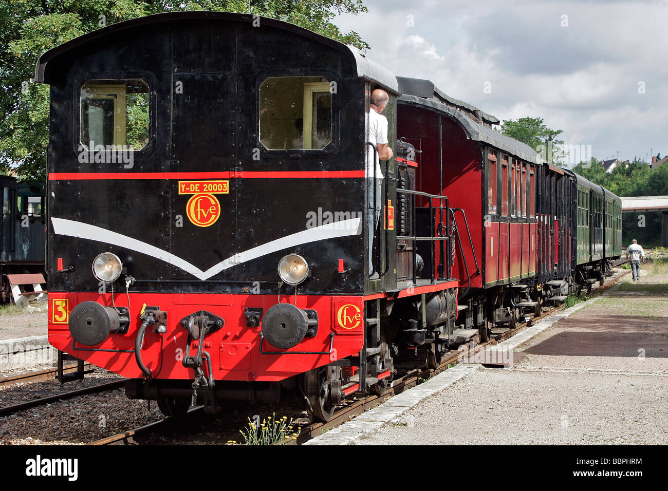 OLD TOURIST TRAIN ON THE RAILROAD OF THE EURE VALLEY, PACY-SUR-EURE ...