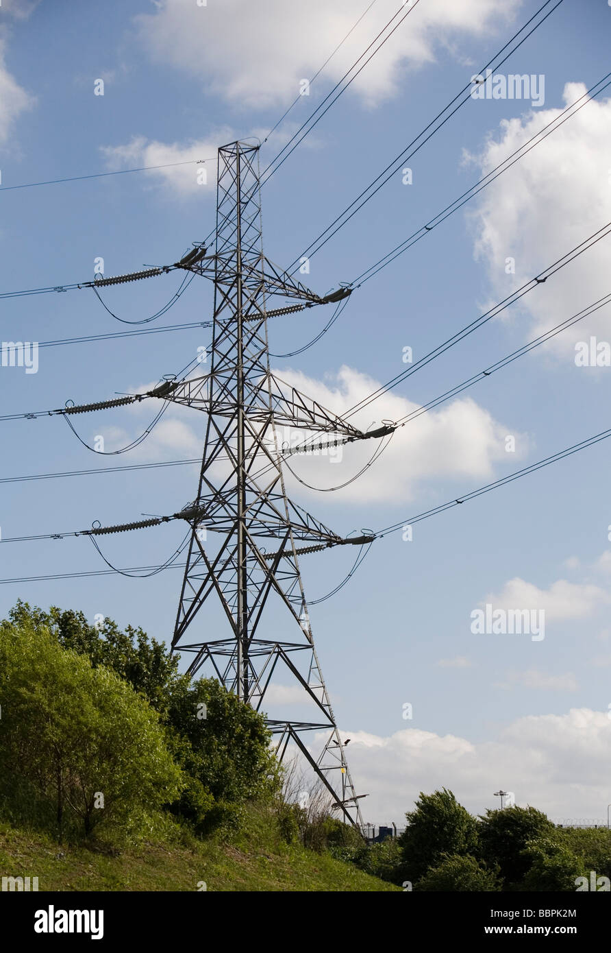 Electricity pylon part national grid hi-res stock photography and ...