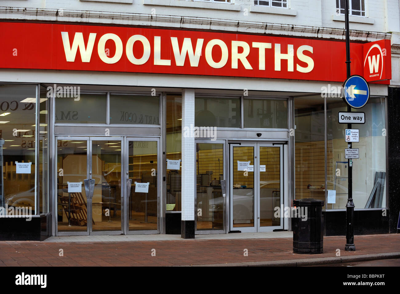 Woolworths store hi-res stock photography and images - Alamy