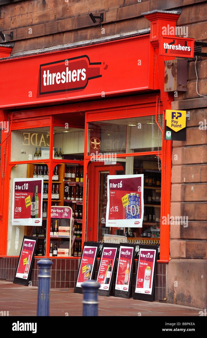 Off licence hi-res stock photography and images - Alamy