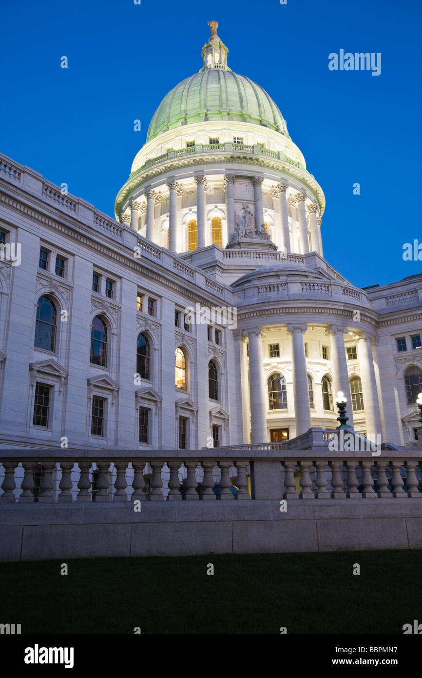 State Capitol of Wisconsin Stock Photo - Alamy