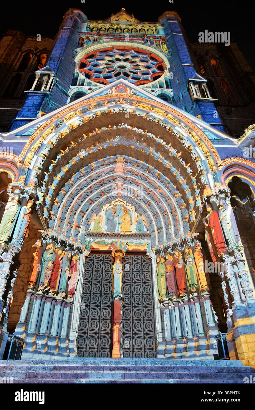 'CHARTRES EN LUMIERE' FESTIVAL, 'CHARTRES IN LIGHTS', CHARTRES ...