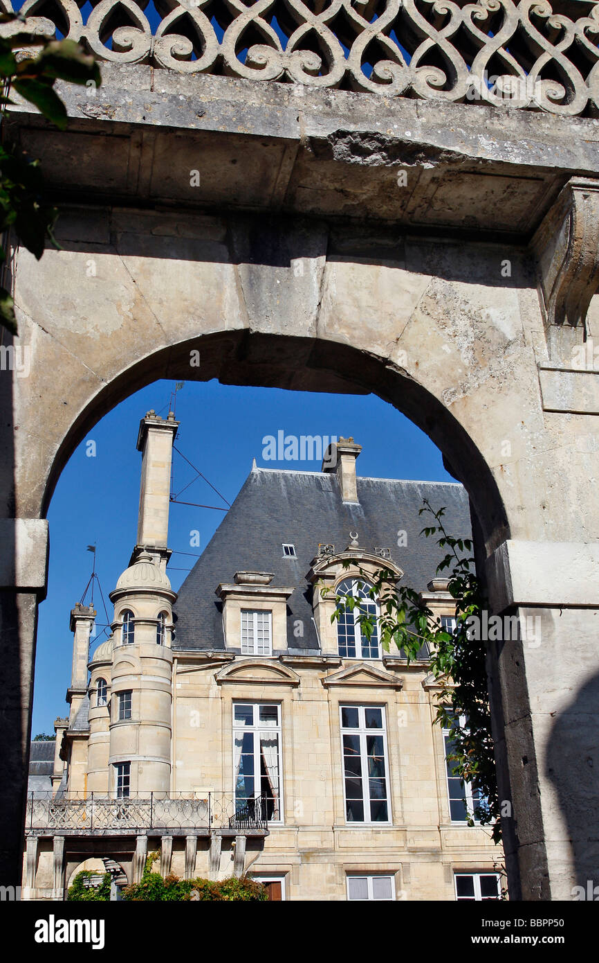 France centre castle anet hi-res stock photography and images - Alamy