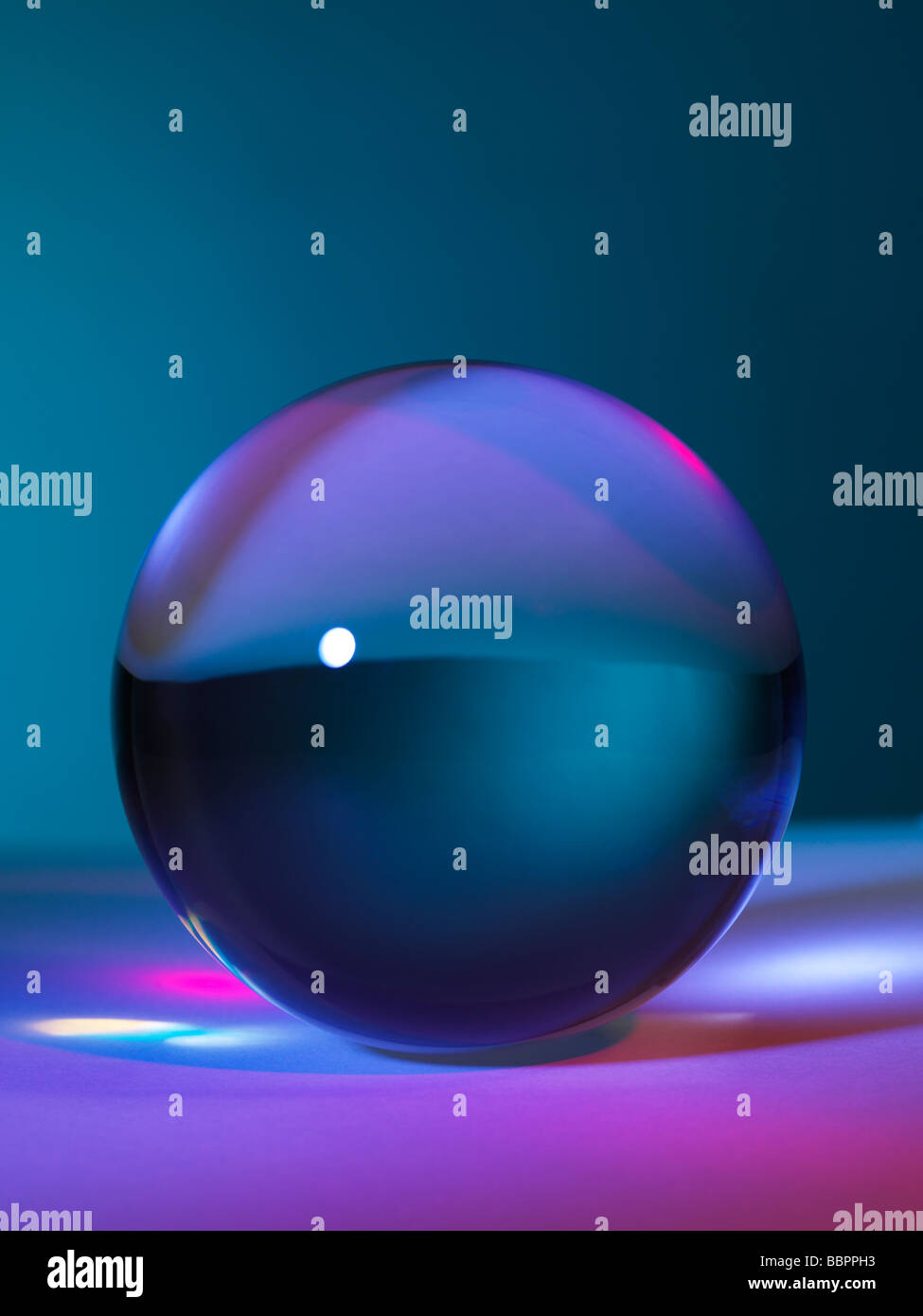 Crystal figure hi-res stock photography and images - Alamy