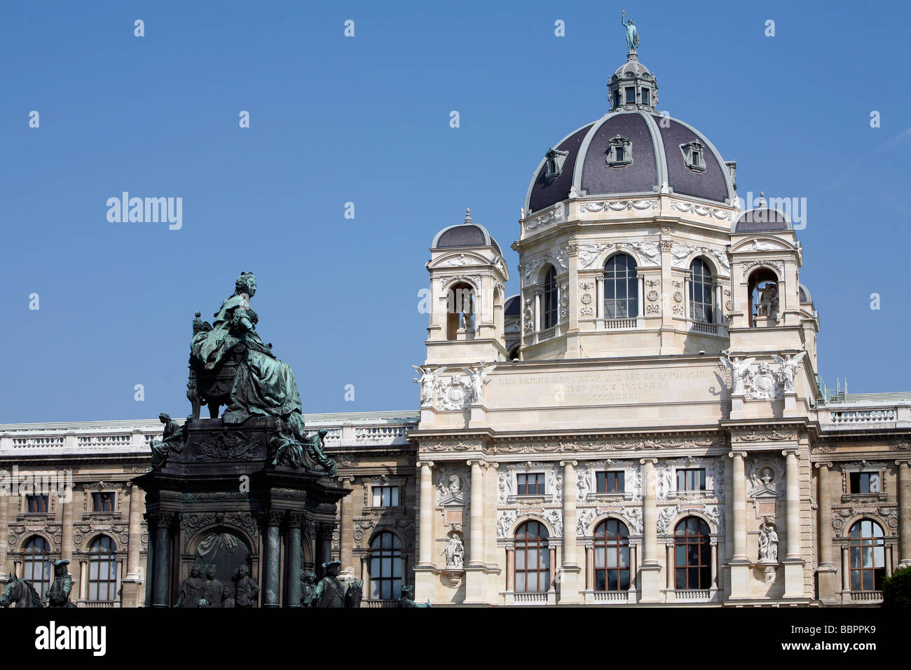 NATURHISTORISCHES MUSEUM, MUSEUM OF NATURAL HISTORY, VIENNA, AUSTRIA ...