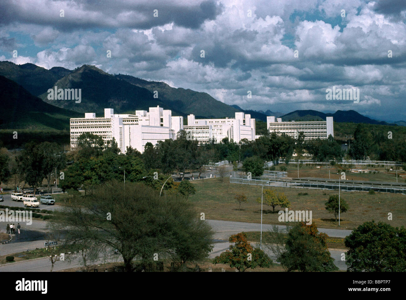 Pakistan secretariat hi-res stock photography and images - Alamy