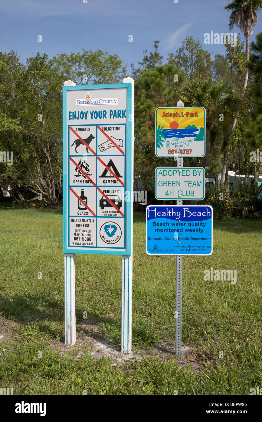 Park Signs With Environmental Warning Sarasota Florida Stock Photo - Alamy