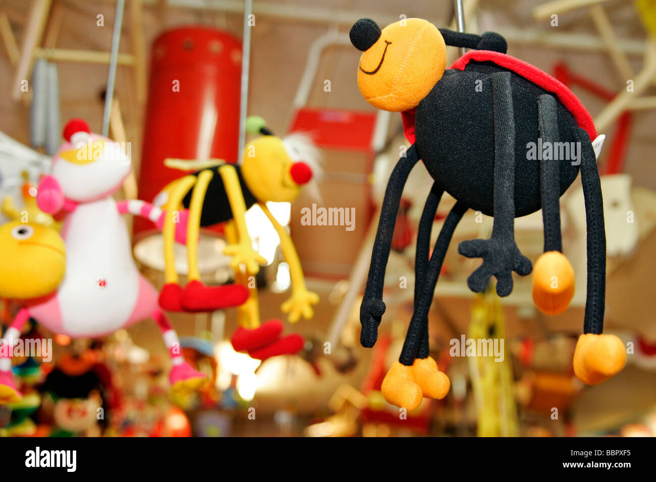 STUFFED ANIMALS, TOY STORE 'KLEINE ELAND', AMSTERDAM, NETHERLANDS Stock ...