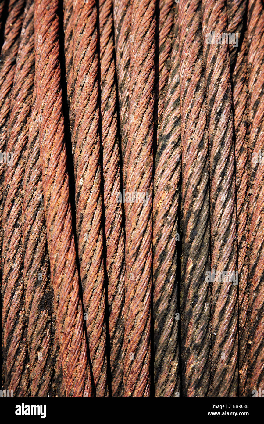 Rusty steel cable hi-res stock photography and images - Alamy