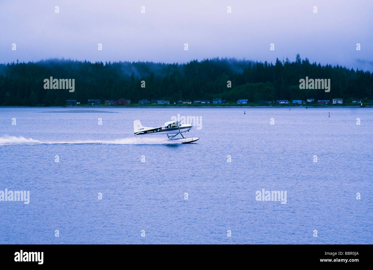 Cessna float plane sea plane hi-res stock photography and images - Alamy