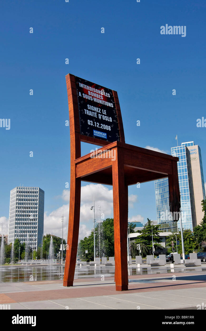 Ong organization hi-res stock photography and images - Alamy