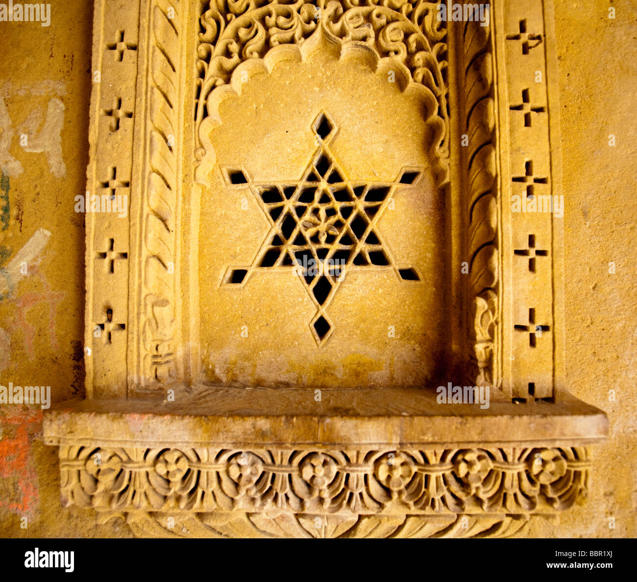 Traditional stonework hi-res stock photography and images - Alamy