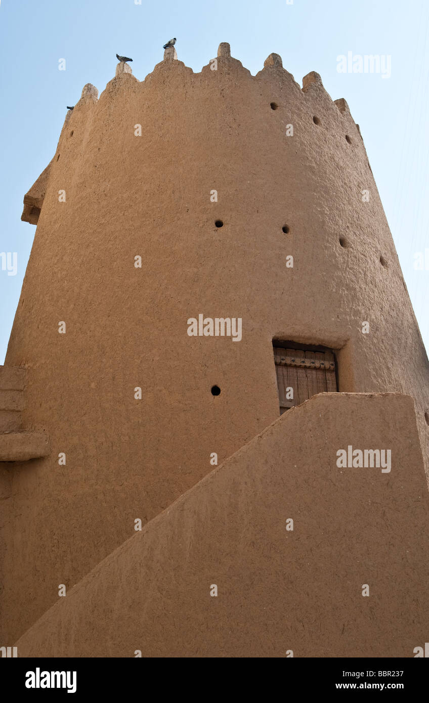 Rijadh an old castle in Al Bathaa district Stock Photo - Alamy