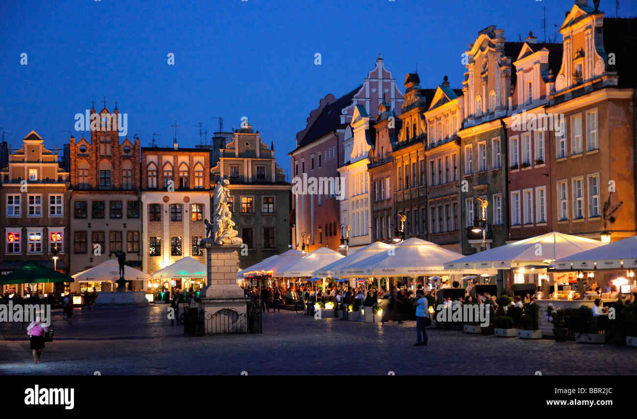 Poznan old market square hi-res stock photography and images - Alamy