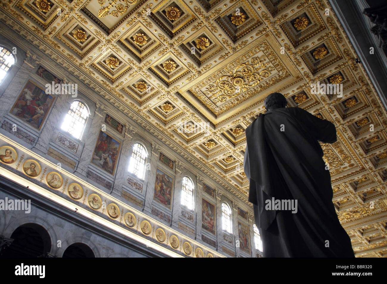 gold ceiling in saint paul's basilica, rome, italy Stock Photo - Alamy
