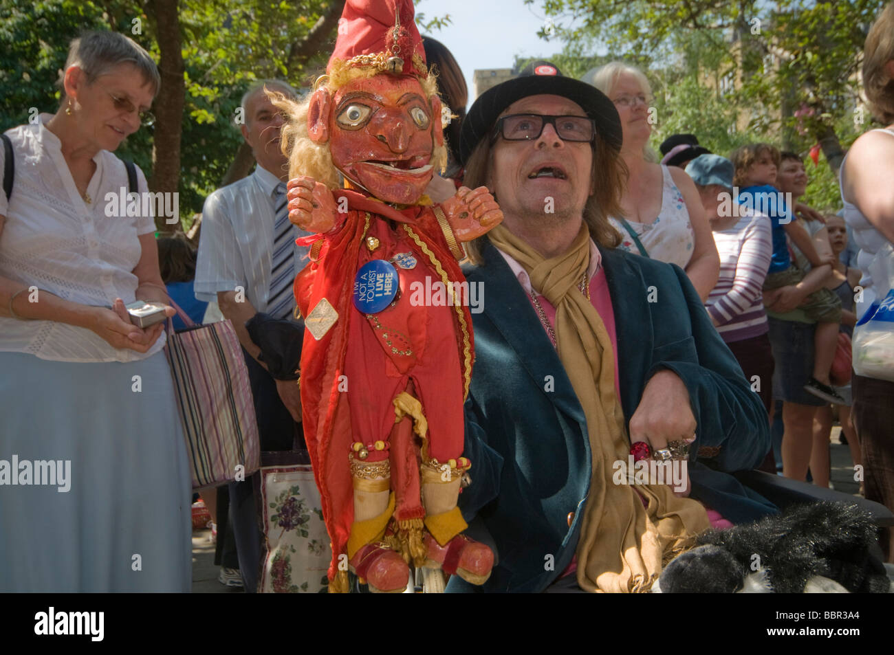 Covent garden may fayre hi-res stock photography and images - Alamy