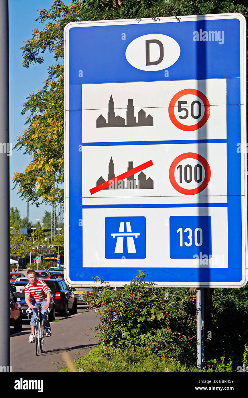 BORDER SIGN, CITY OF KEHL, GERMANY, EUROPE Stock Photo - Alamy