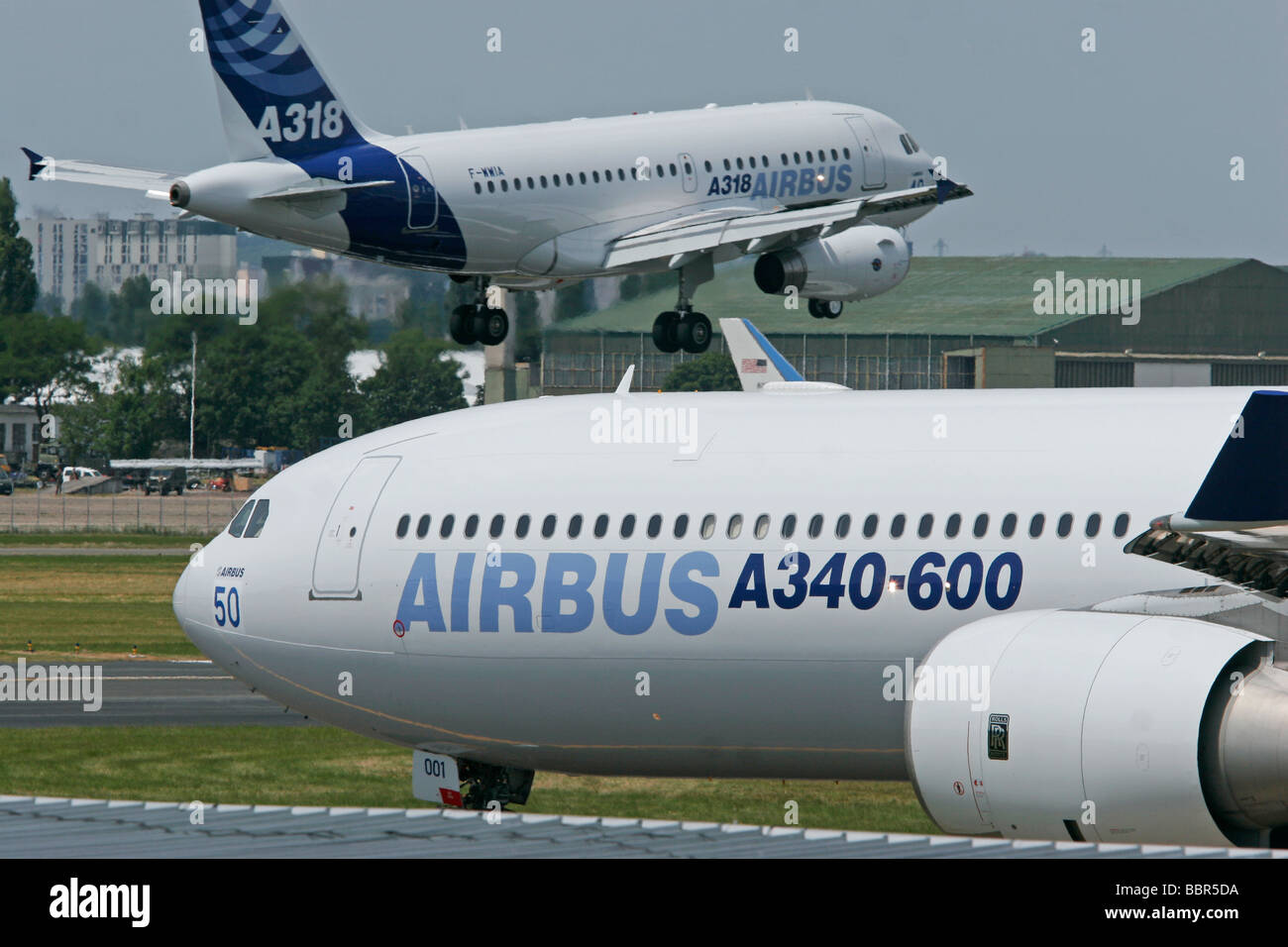340 600 hi-res stock photography and images - Alamy