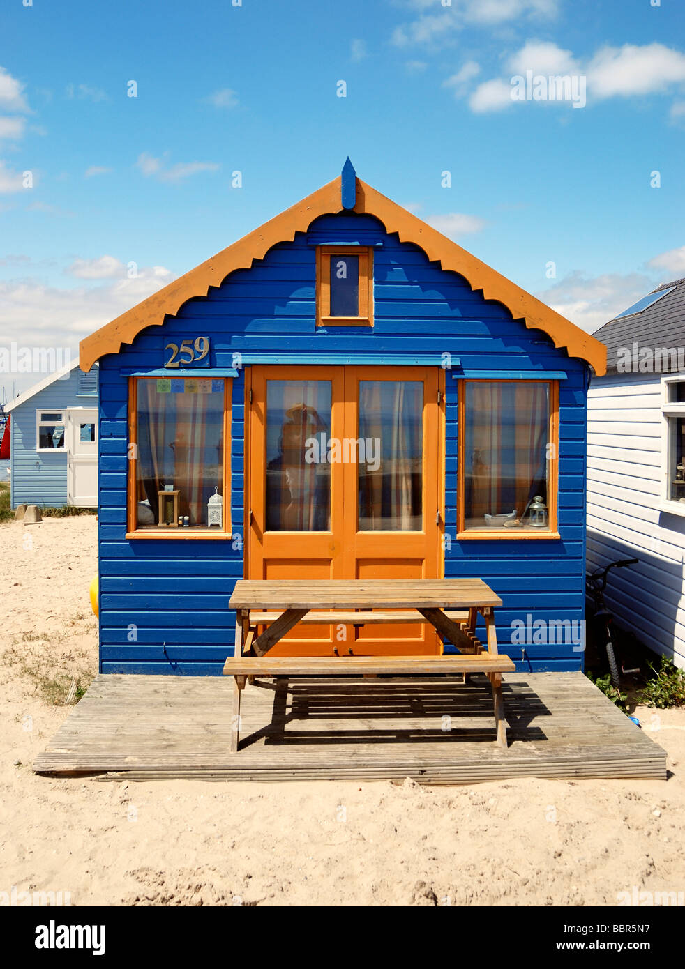 Wooden Beach Hut High Resolution Stock Photography and Images - Alamy