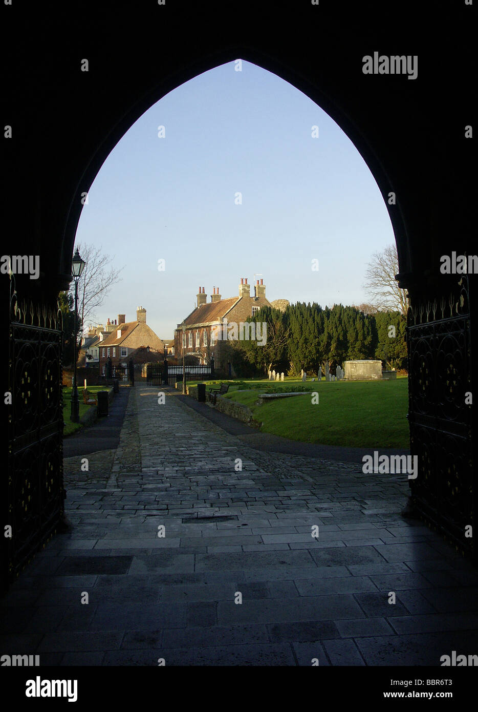 Hampshire porch gate looking north entrance hi-res stock photography ...