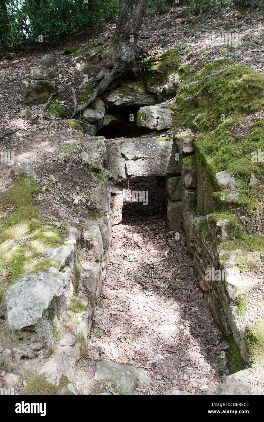 Tomb lintel hi-res stock photography and images - Alamy