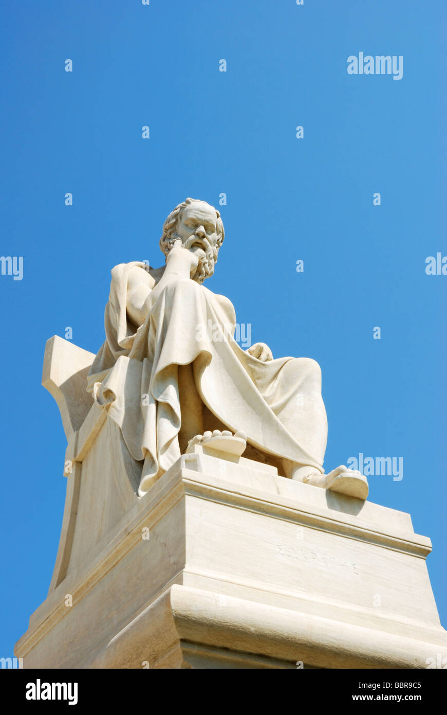 statue of socrates greece Stock Photo - Alamy