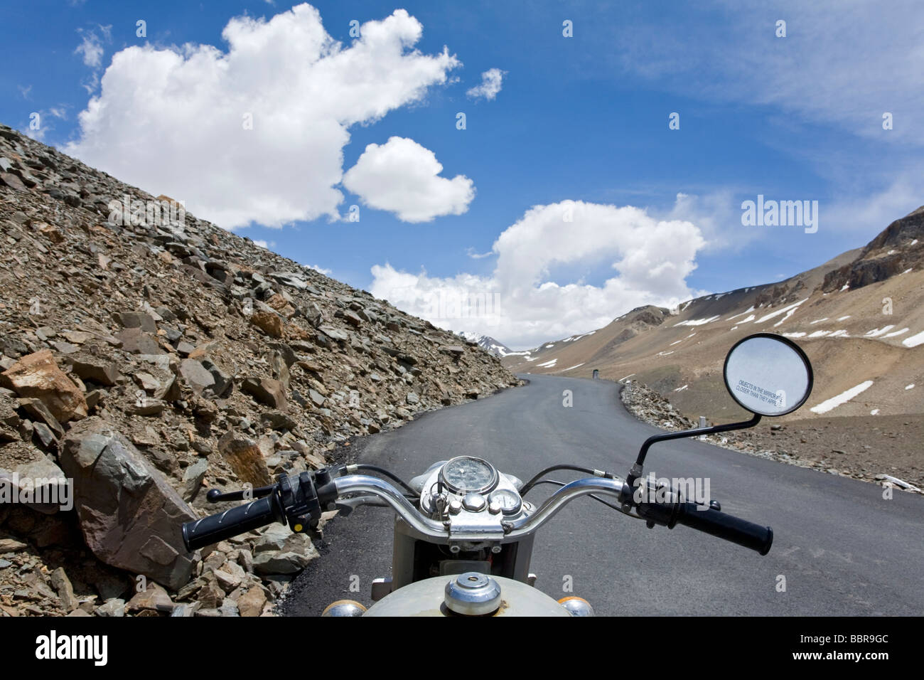 Ladakh manali road motorbike enfield hi-res stock photography and ...