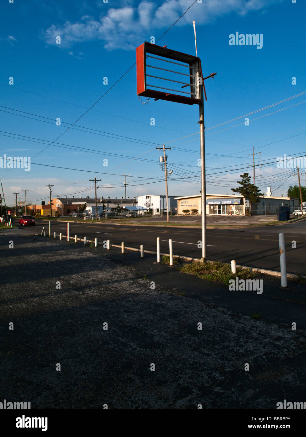 Empty road sign hi-res stock photography and images - Alamy