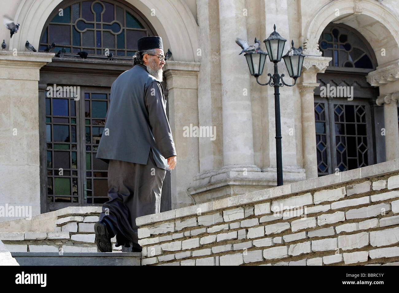 Crete orthodox priest hi-res stock photography and images - Alamy