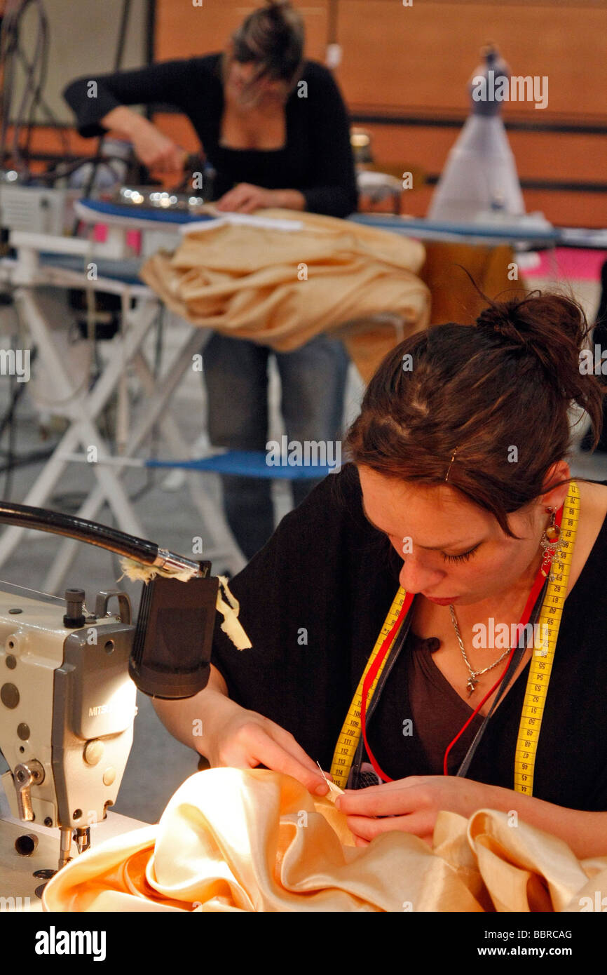 Sewing training school hi-res stock photography and images - Alamy