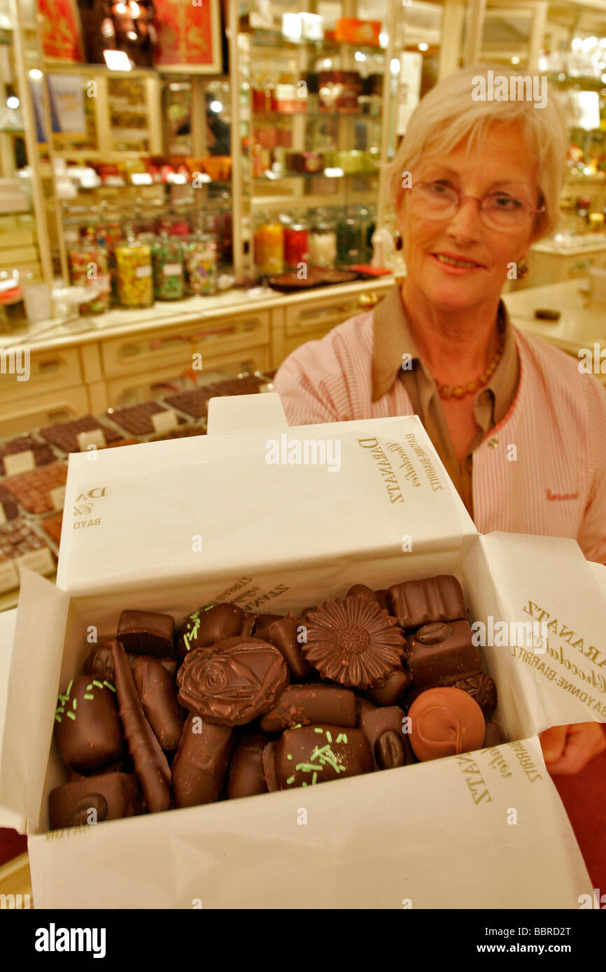 CHOCOLATE, DARANATZ CHOCOLATE SHOP, BASQUE COUNTRY, BASQUE COAST ...