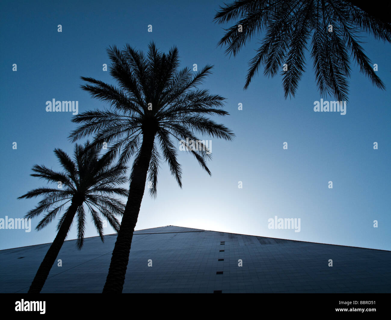 Las vegas pyramid hi-res stock photography and images - Alamy