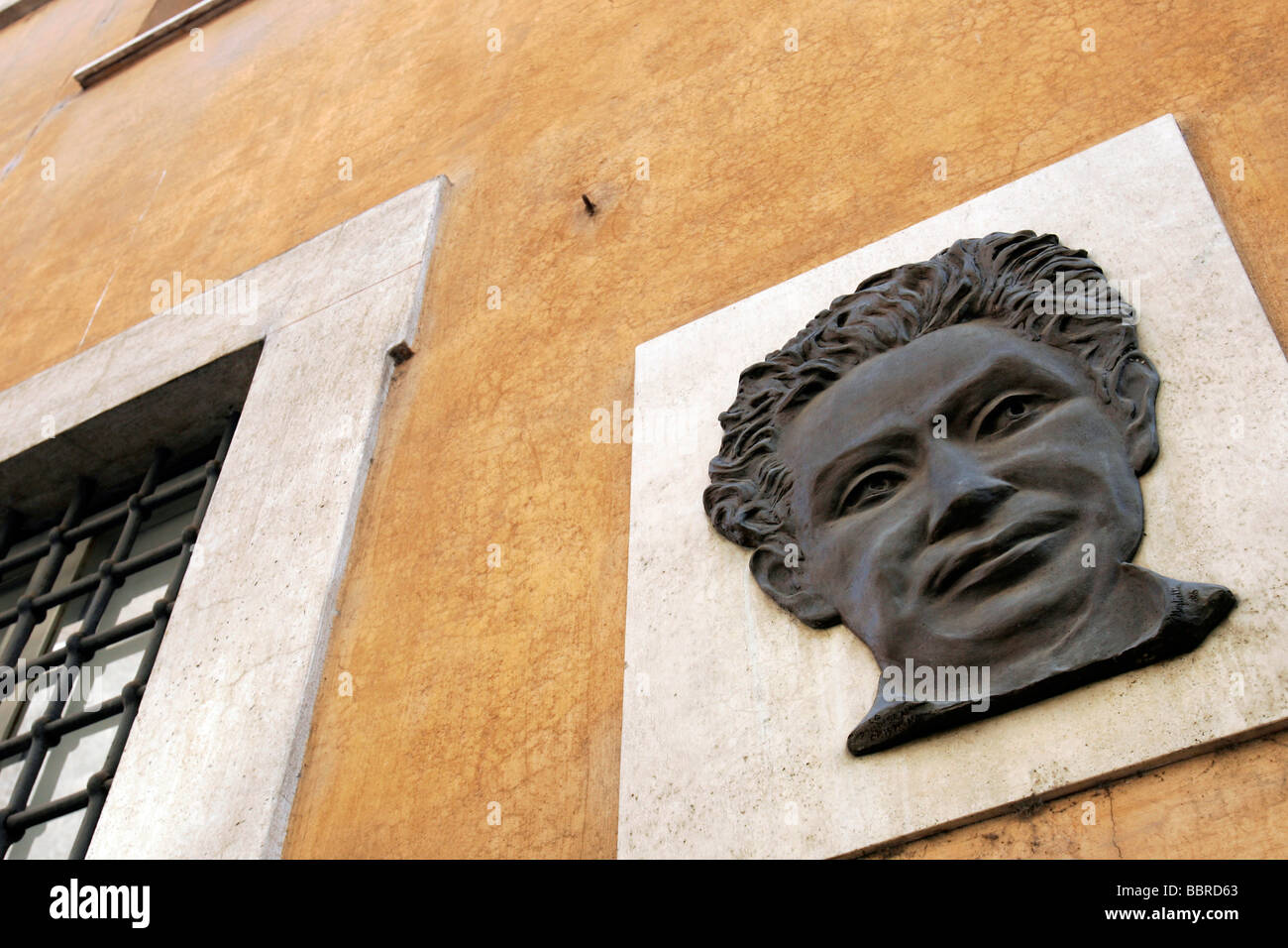 SCULPTURE OF ALDO MORO ON THE STREET WHERE HE WAS ASSASSINATED, VIA ...